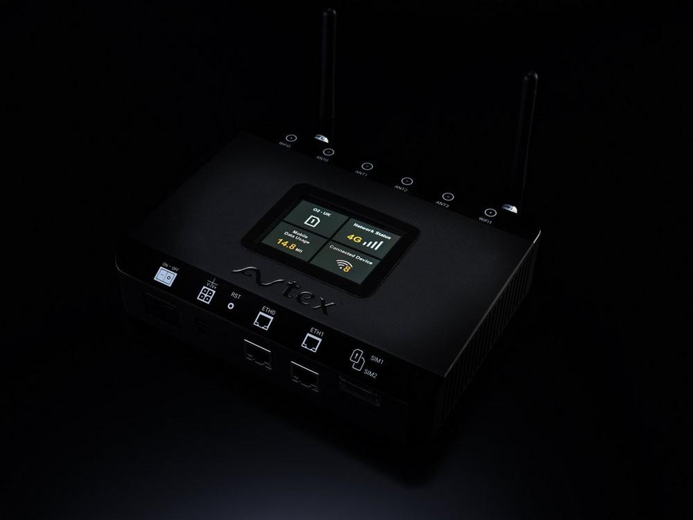 Appliance Electronics | Avtex AMR104X 4G Router - Black